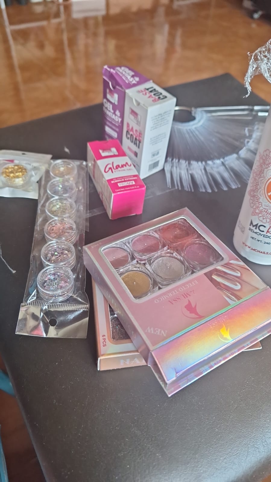 Tienda de productos para uñas - Alejandra Nail Shop